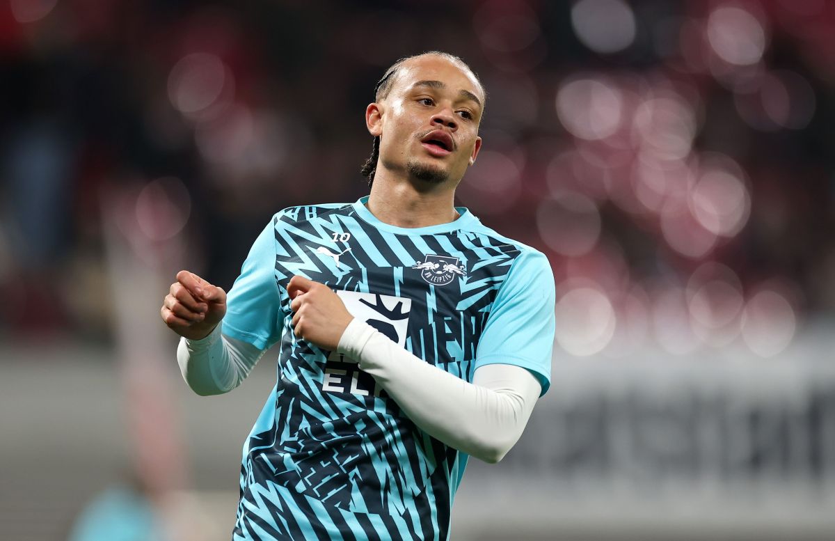 Xavi Simons back with the RB Leipzig squad for their game against Lens